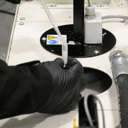 Dipslide Test Kit - ETL Fluid Experts Ltd: Order your dipslides today!